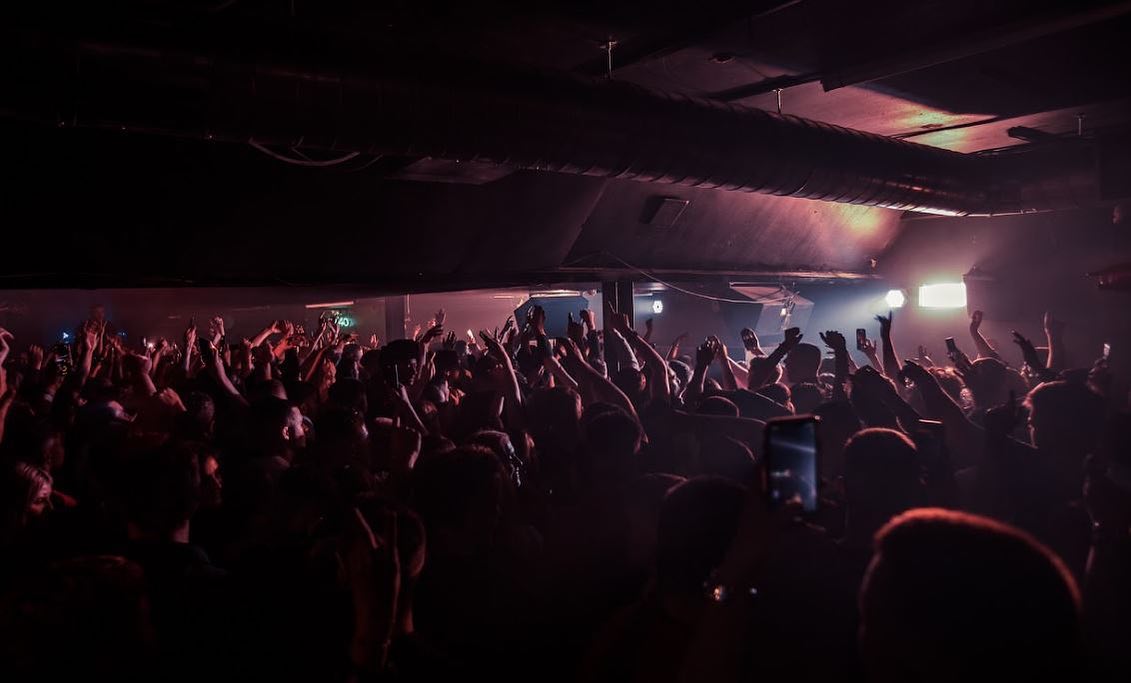 Irish nightclubs set to stay open until 6am from 2023 – ratemyrave